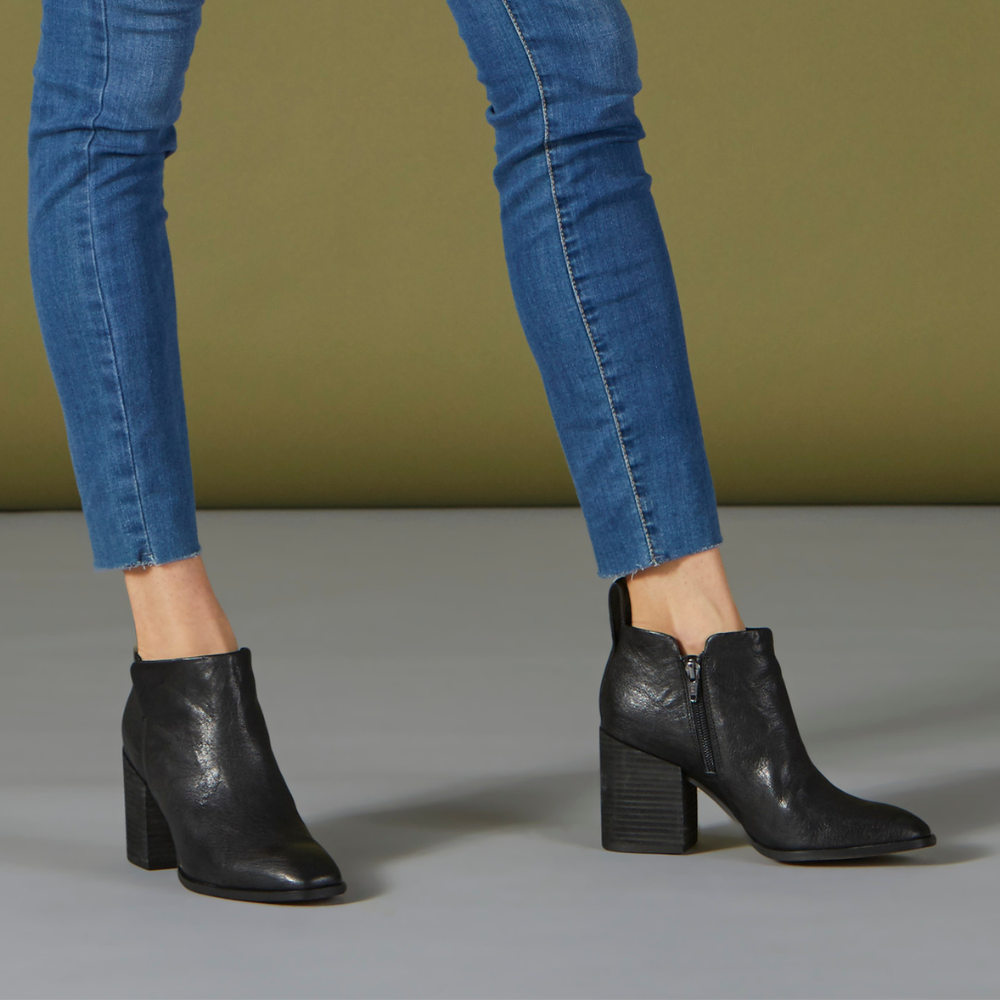 Vionic Boots – Comfort Co Shoes Australia